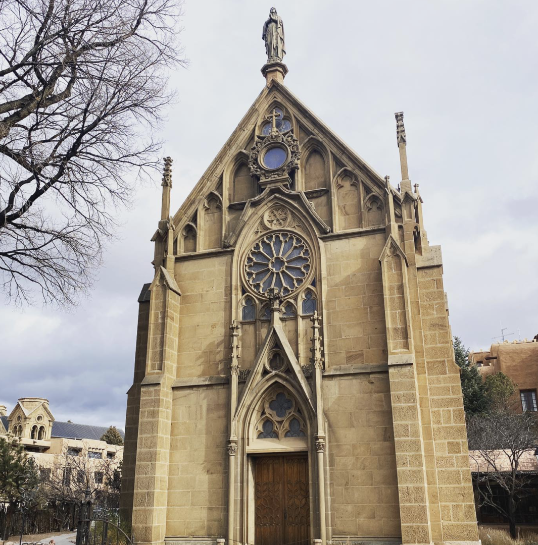The History of the Mysterious Loretto Chapel Staircase