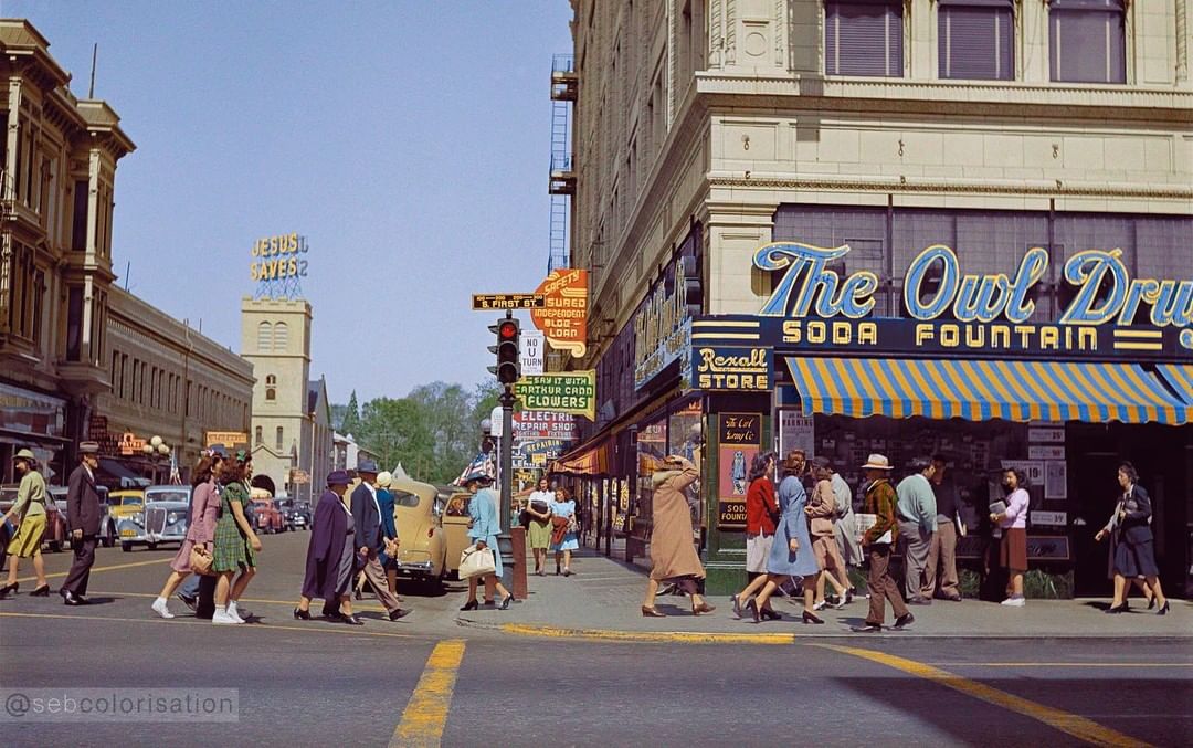 Colorized photos of the US in the 1940s - History Defined