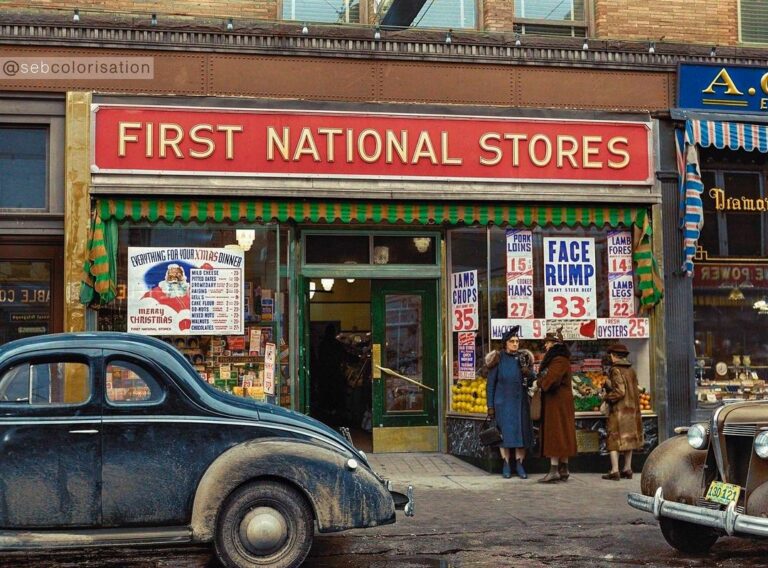 Colorized photos of the US in the 1940s - History Defined