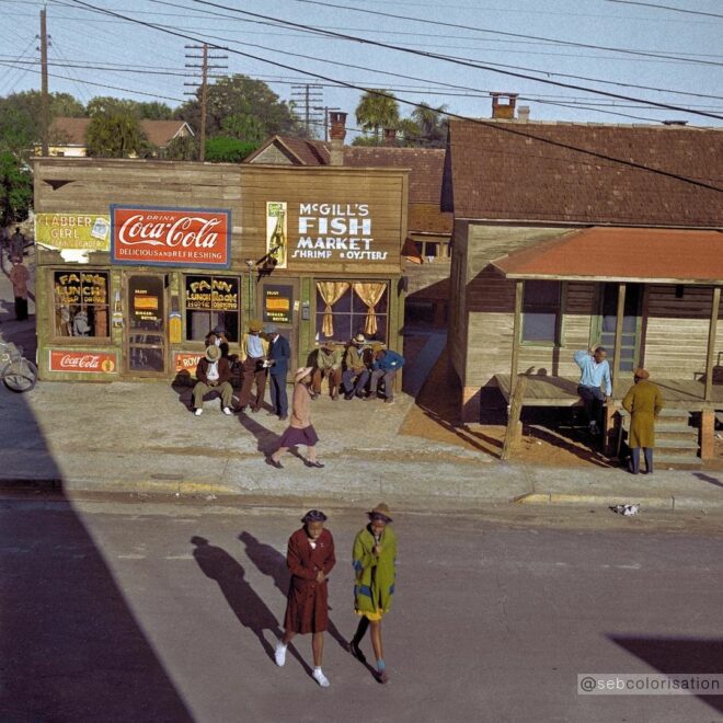 Colorized photos of the US in the 1940s - History Defined