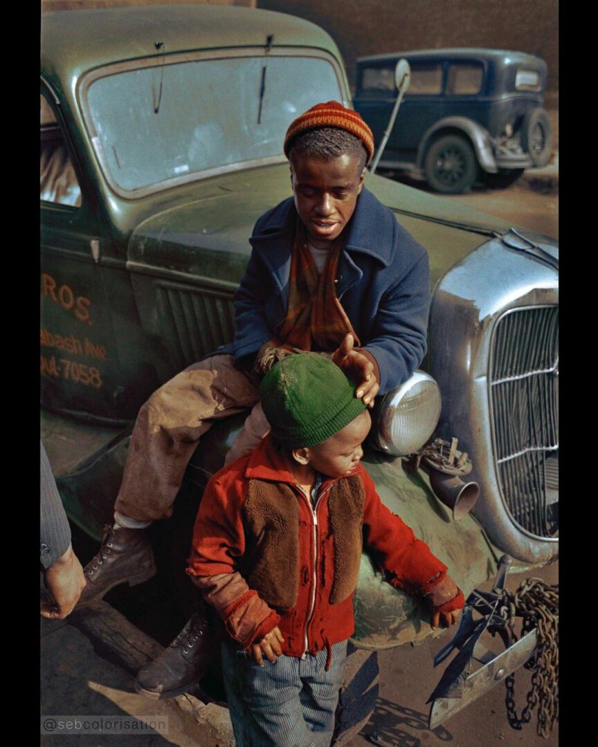 Colorized photos of the US in the 1940s - History Defined