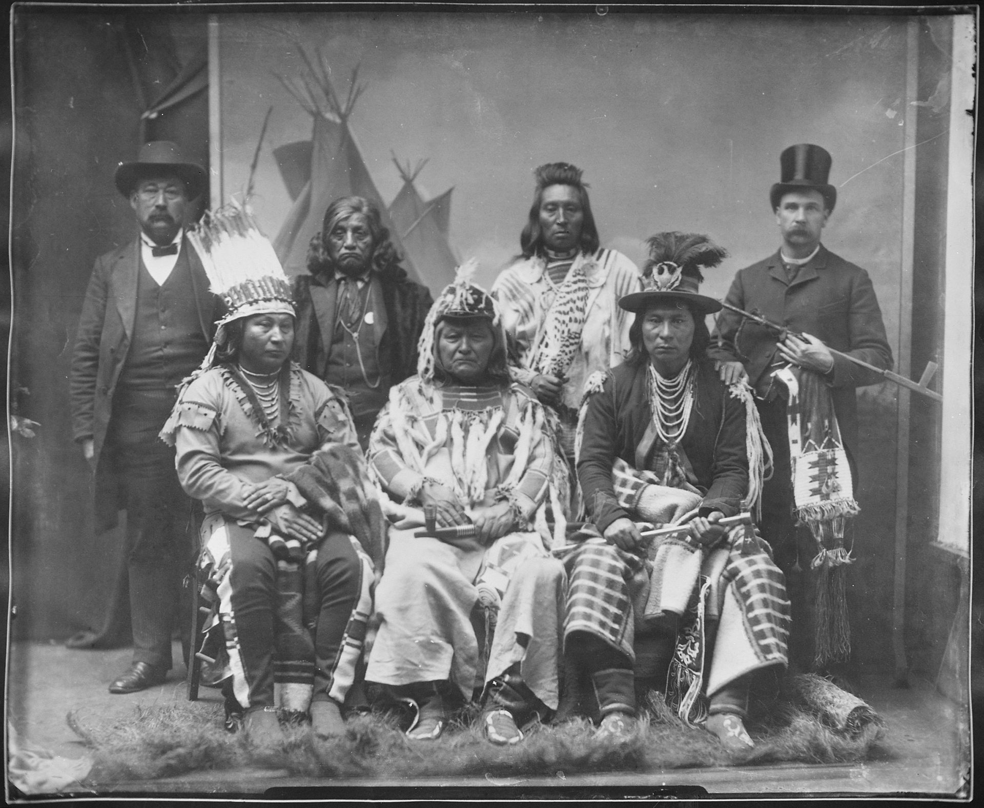 History and Culture of the Cayuse Tribe - History Defined