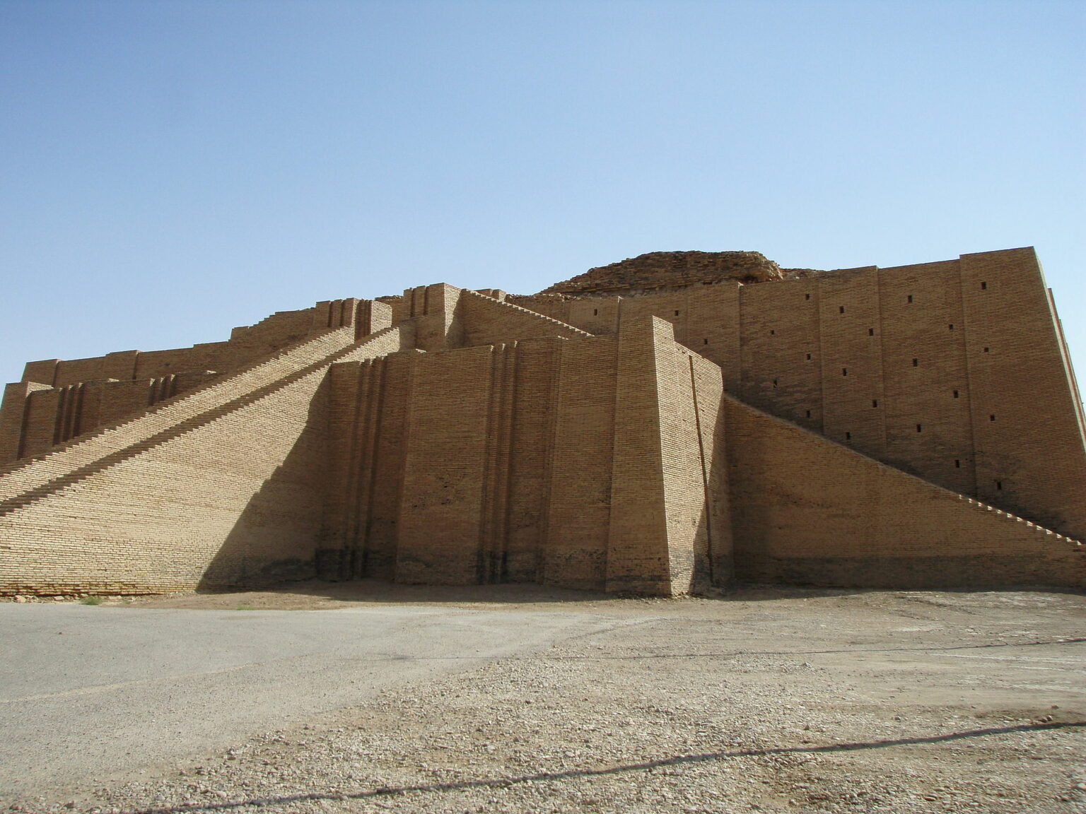 The Ziggurat of Ur: An Ancient Wonder of Mesopotamia