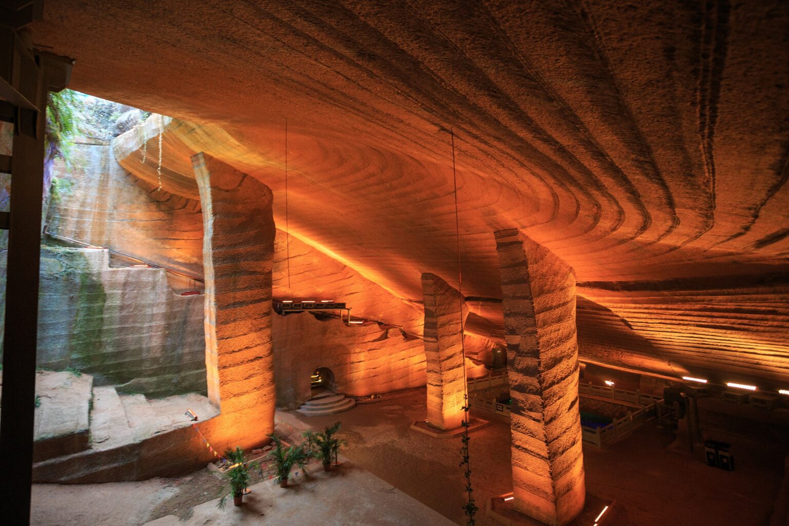 Longyou Caves: Another wonder of the world