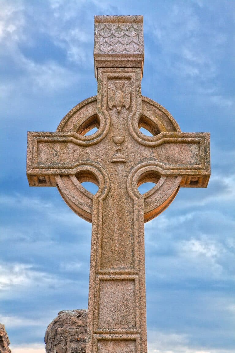 What was life like in Ancient, Pre-Roman Gaul?