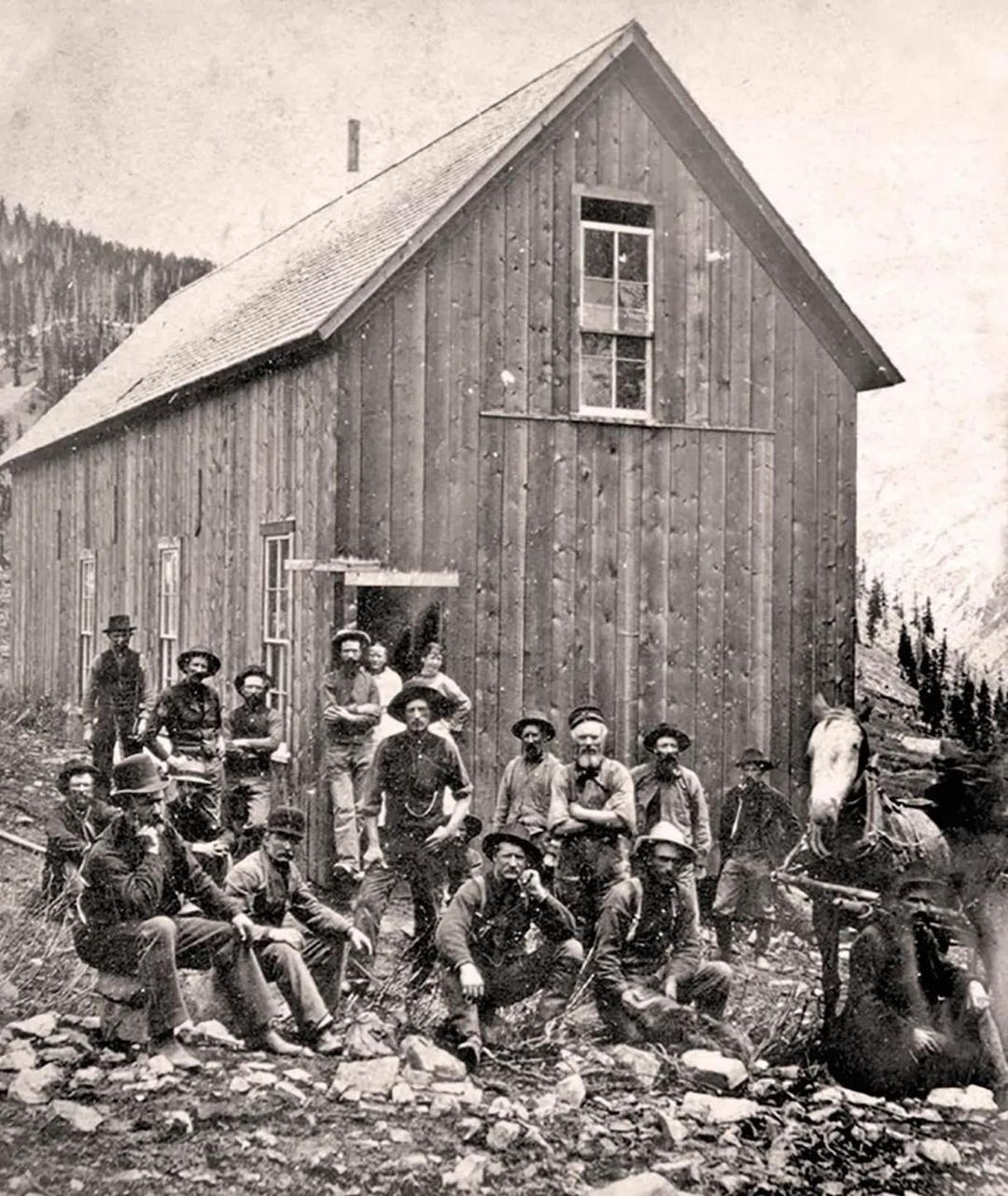 50 rare photos of daily life in the 19th century