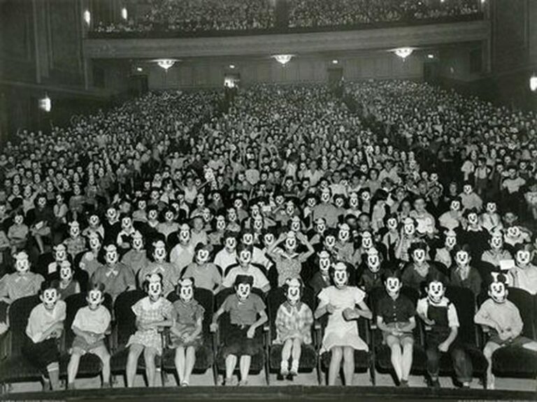 47 of the most haunting photos from history