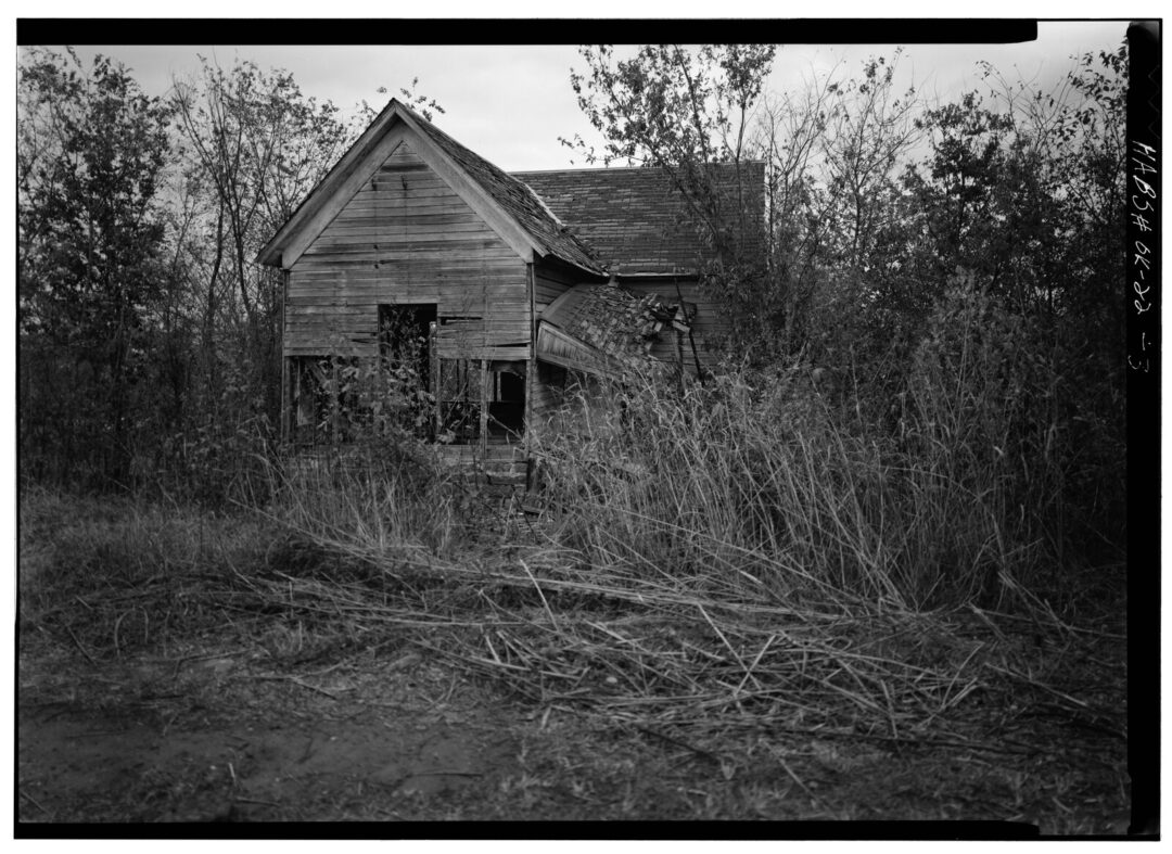 The Controversial Life of Outspoken Folk Icon, Woody Guthrie