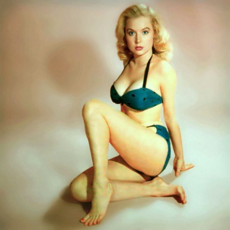 Betty Brosmer Beautiful Photos Of The Pin Up Star With The Impossible