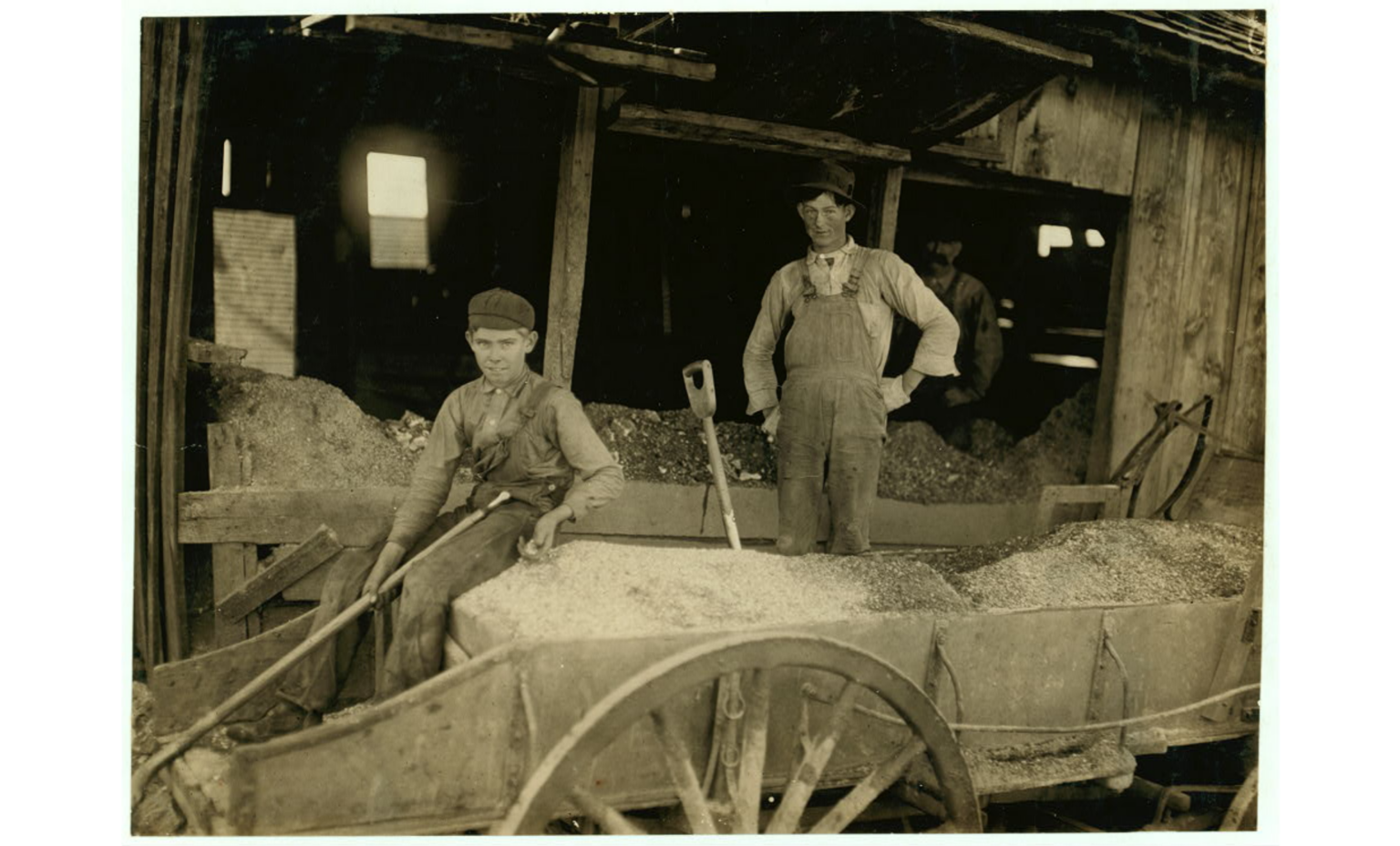 50 Haunting Photos of Child Labor in the Early 1900s