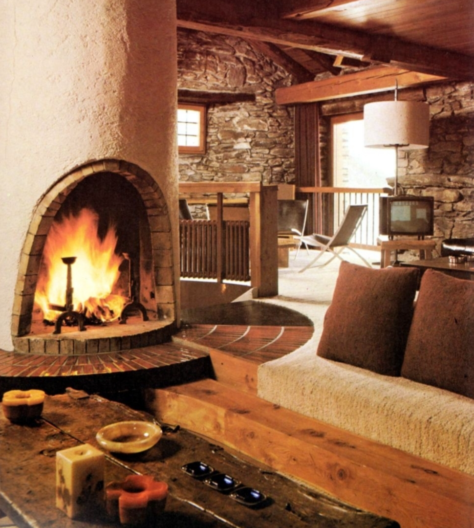 Conversation Pits: Photos of the Popular 70s Trend