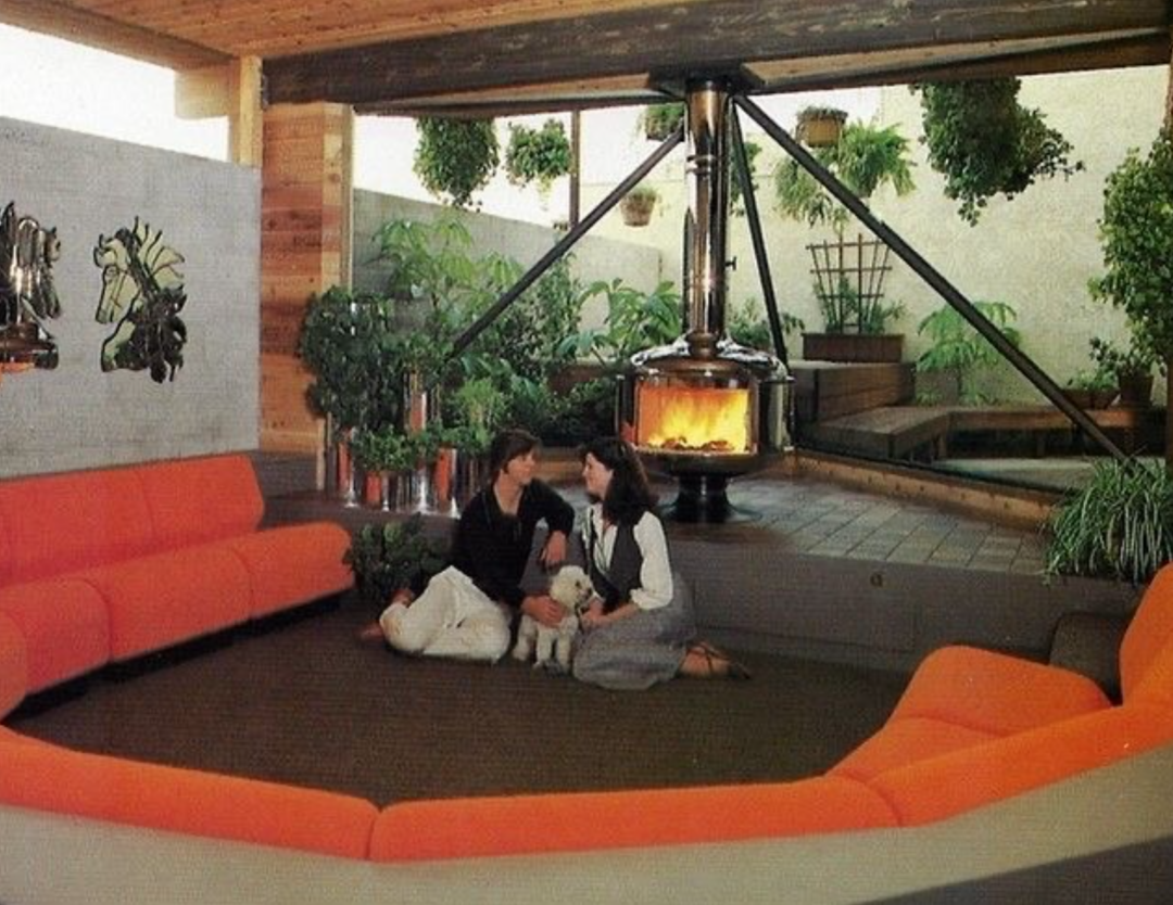Conversation Pits: Photos of the Popular 70s Trend