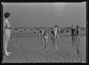 Photos of Beach Days in the Early 20th Century