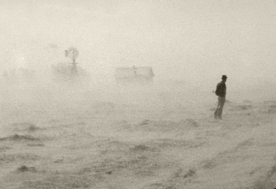 Haunting photos of the Dust Bowl Era of the 1930s