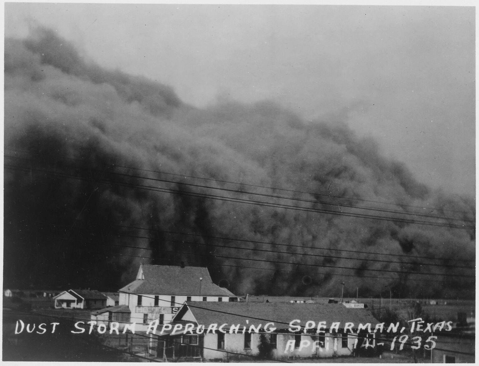 Haunting photos of the Dust Bowl Era of the 1930s