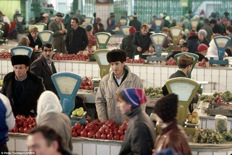 50 Photos of Everyday Life in the Soviet Union