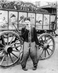 50 Unique Photographs of the Wild Days of the Circus