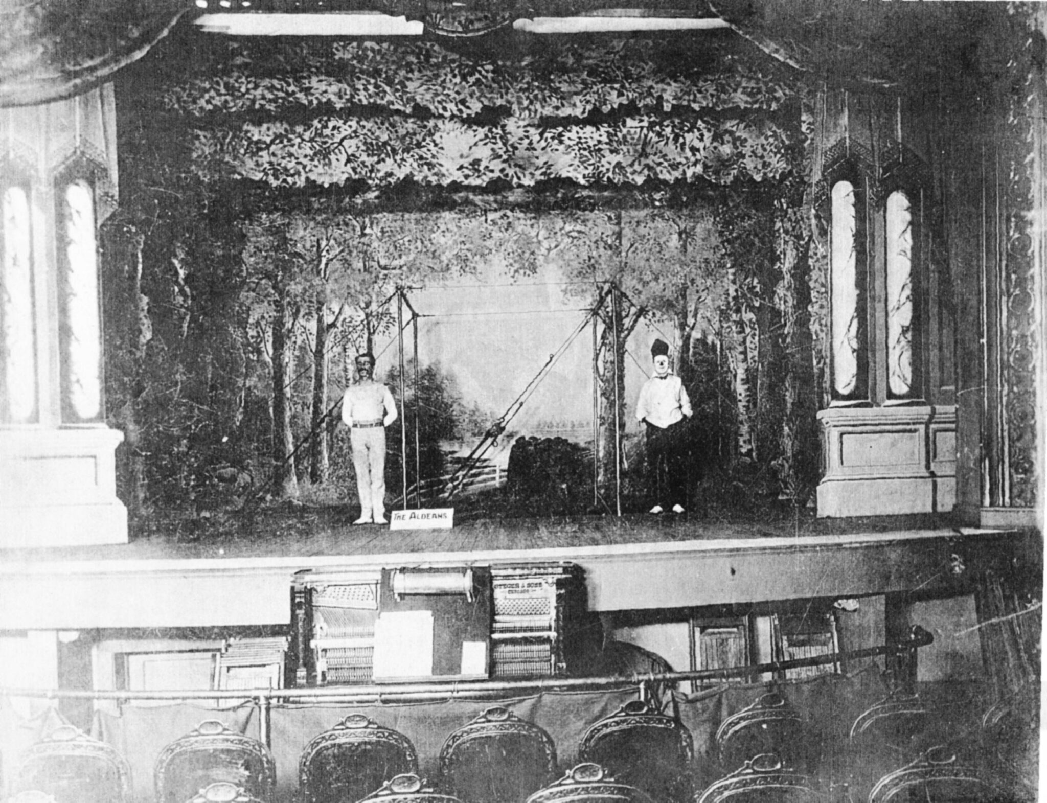 50 Unique Photographs of the Wild Days of the Circus